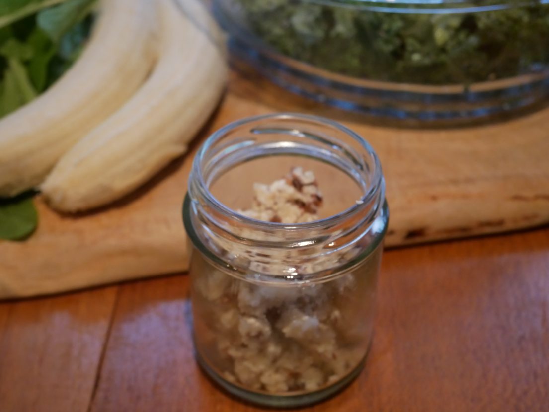 Suffering from Insomnia? Try this Sleep Smoothie before Bed! - Chalk & Moss